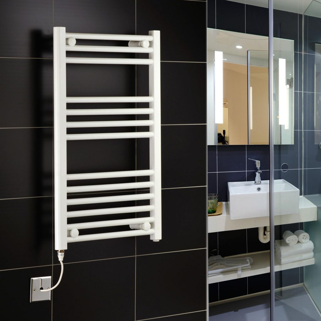 Chrome Towel Rail Bracket Set - Heat & Things